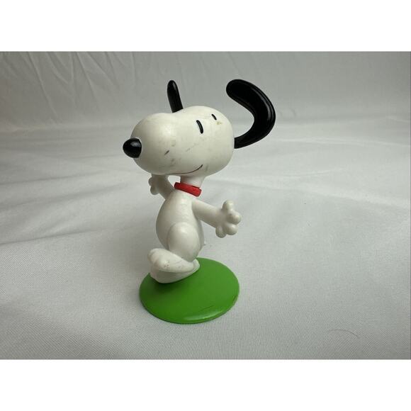 Peanuts | Toys | Jp Pnts Charlie Brown Figure Peanuts Gang Snoopy ...
